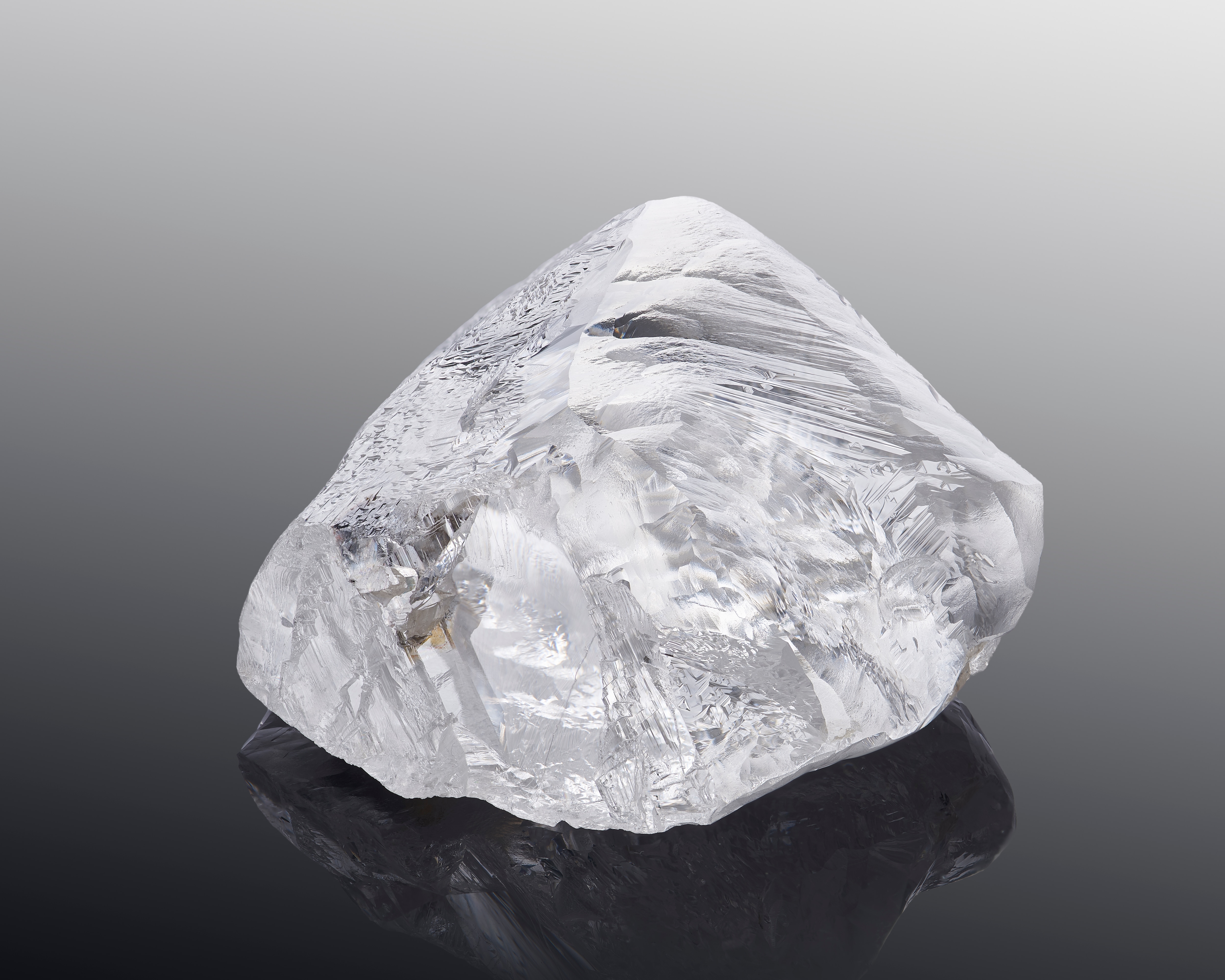 Russian Diamond Giant Alrosa Found Biggest Jewelry Gem In Decade