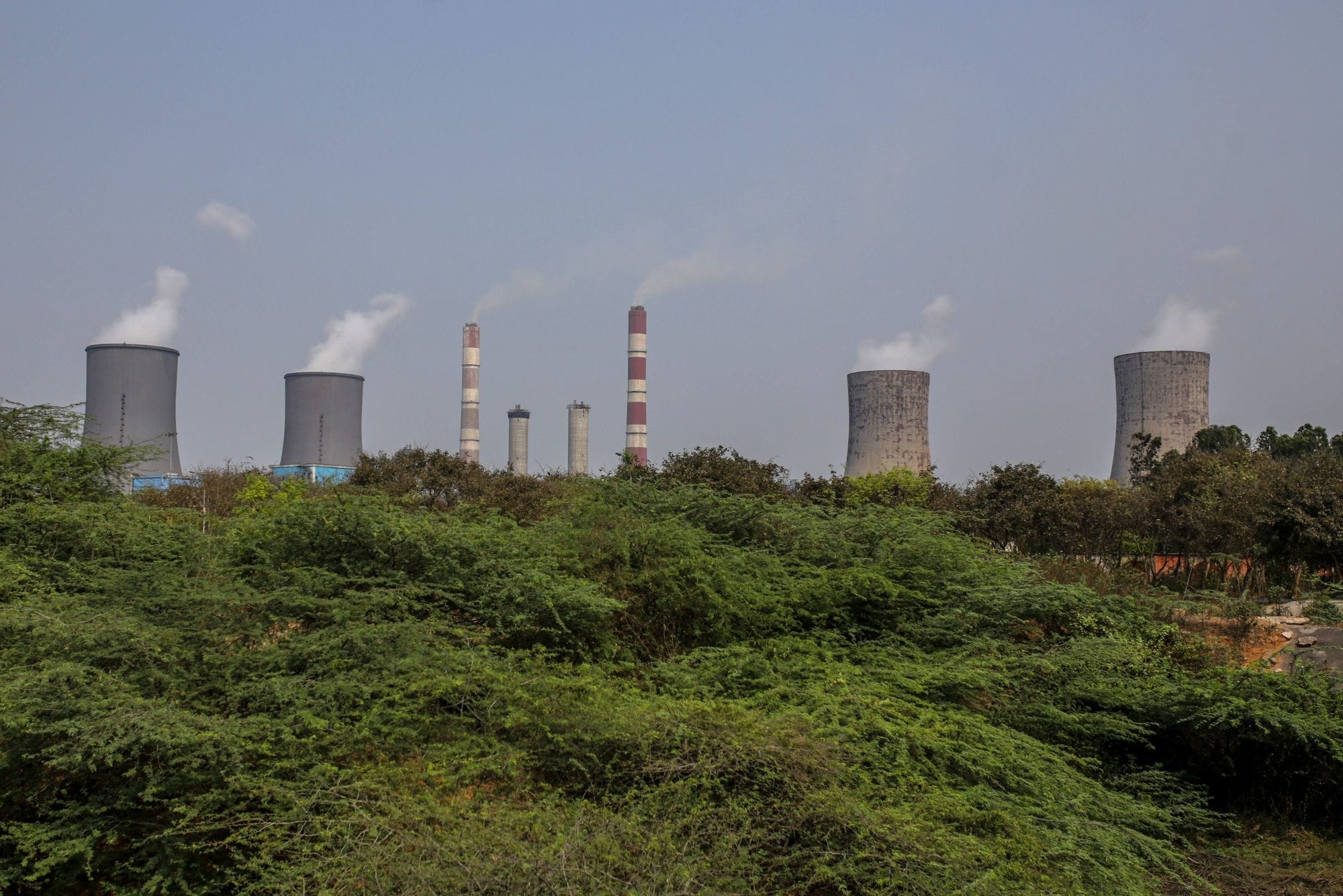 India Mulls Plan to Keep Old Power Plants Running for Longer