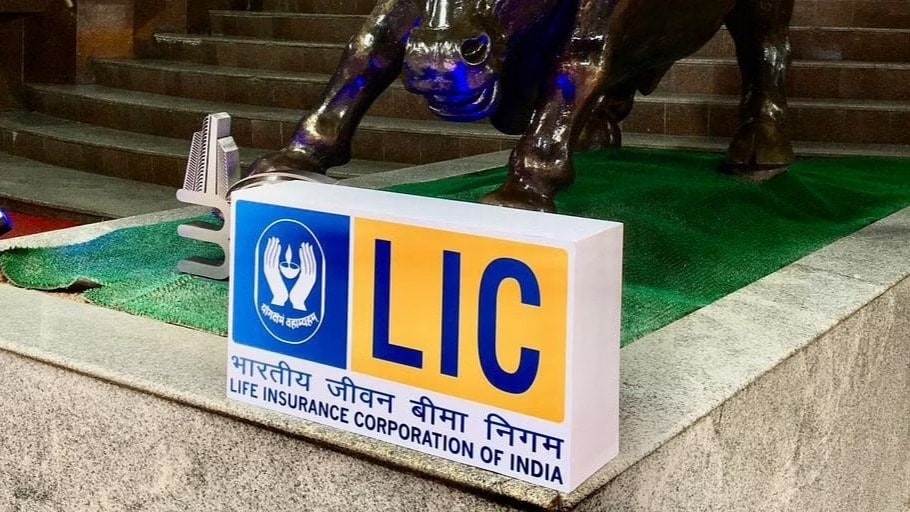 LIC's April Premium Reaches 10-Year Peak, Surges To Rs 12,384 Crore