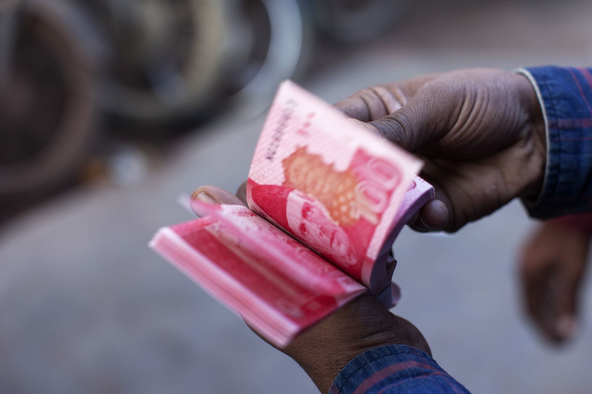 Asia’s Worst-Performing Currency Heads for Another Tough Year