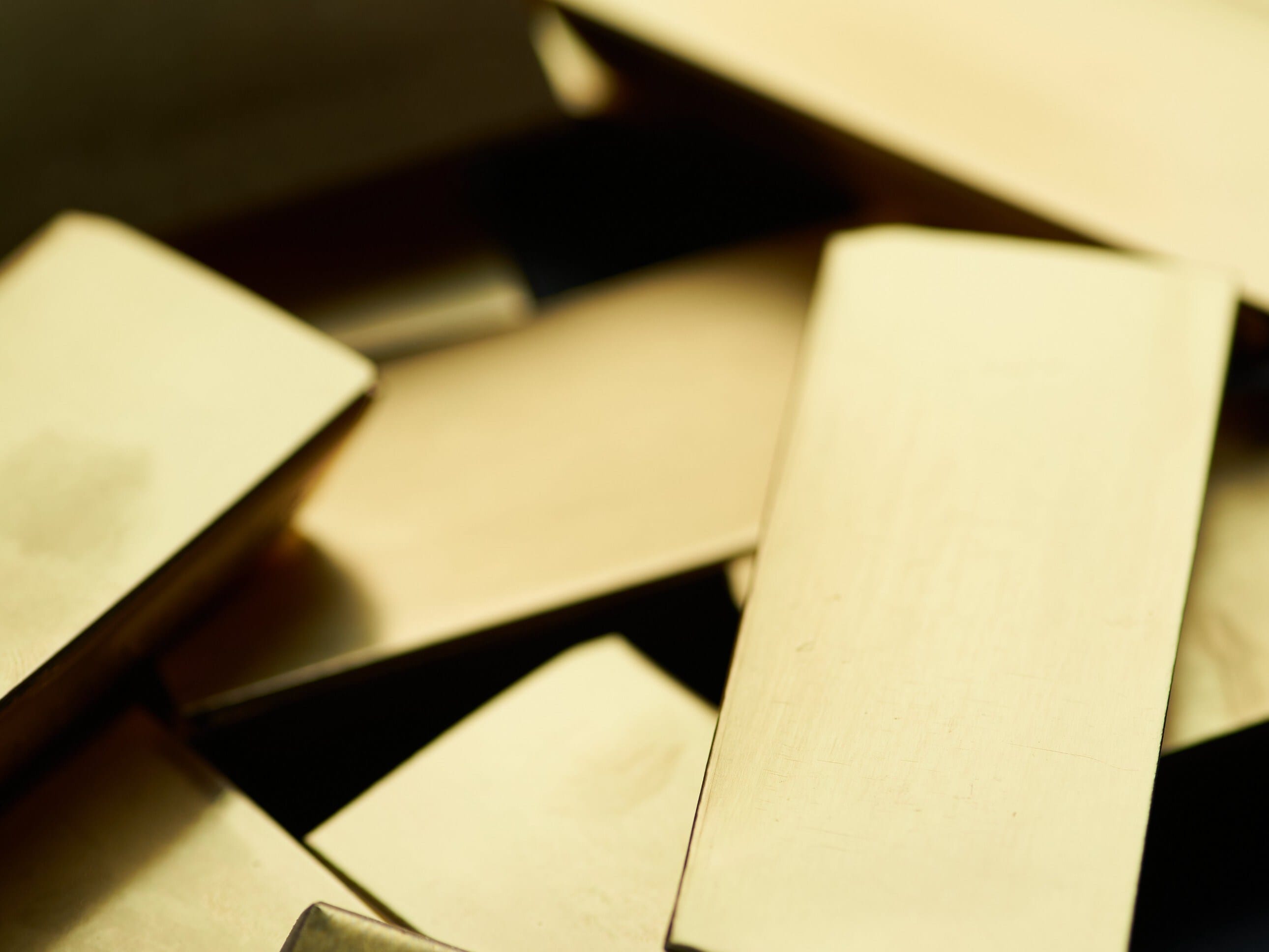 Gold Price Today At Rs 77,180, Global Rate Over $2,600