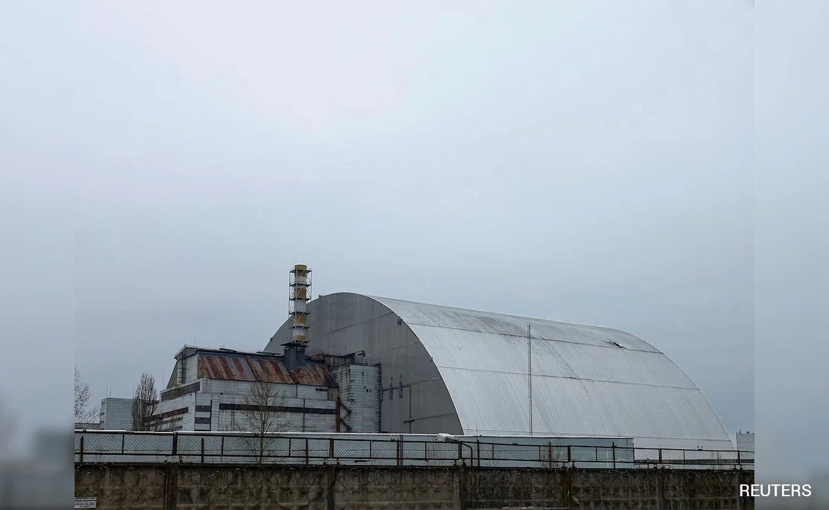 War-Torn Chernobyl Nuclear Plant's Protective Shield Damaged: UN Agency ...