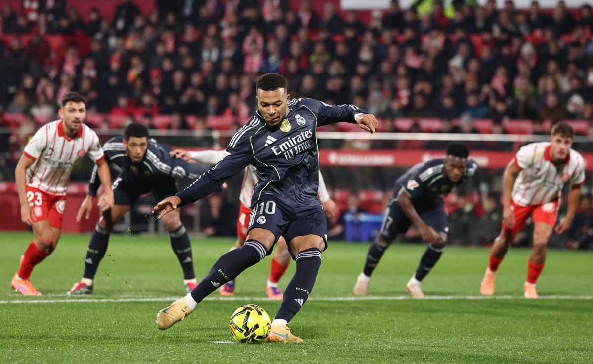 Real Madrid Draw Third Game In A Row In La Liga, Lose Top Spot To ...