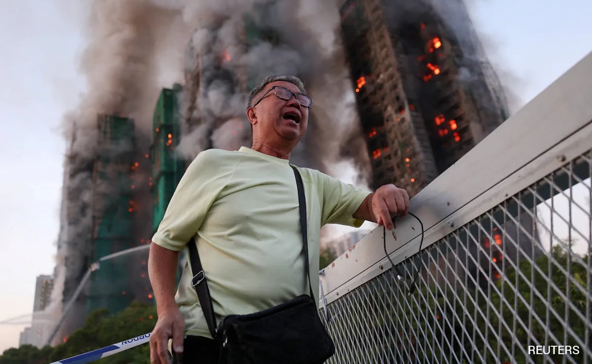 The Photo That Became A Symbol For Hong Kong's Deadly Fire