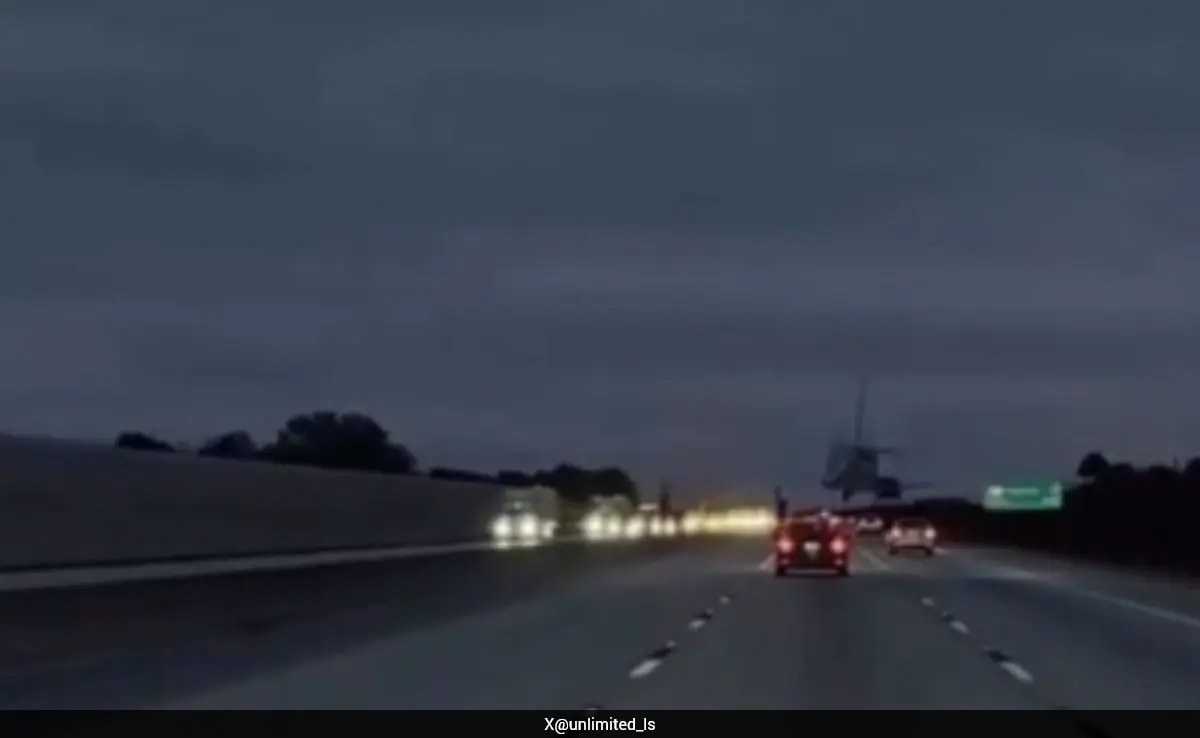 Video: Plane Hits Car On Busy US Highway, Driver Escapes With Minor ...
