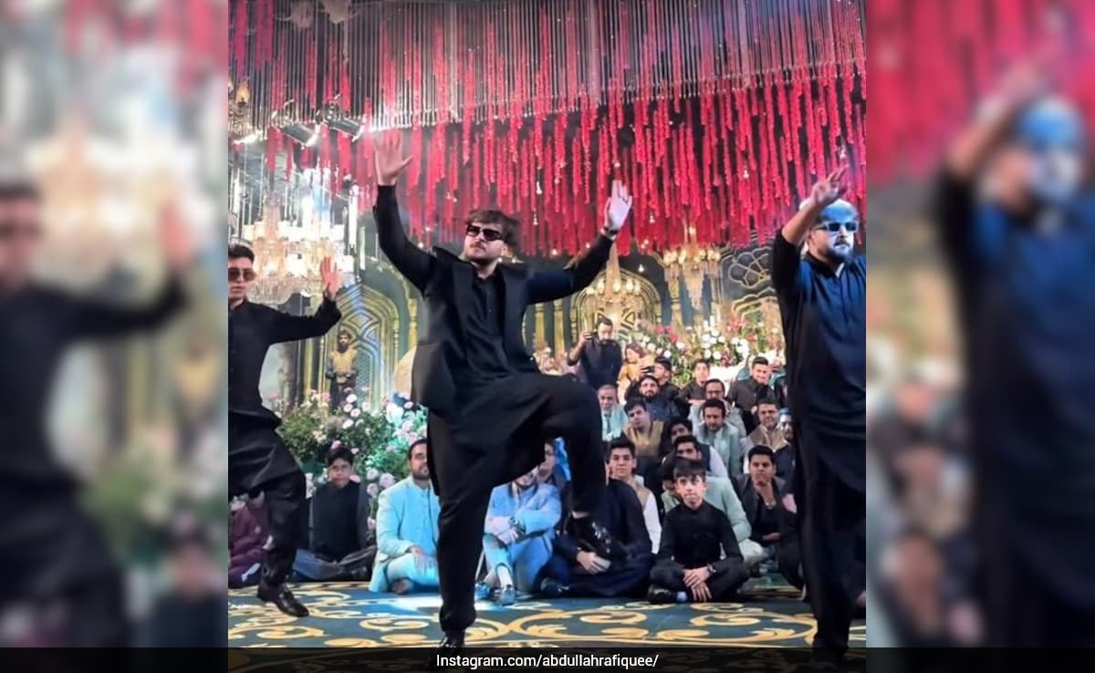 Pakistani Wedding Dance To 'Dhurandhar' Title Track Wins Internet | Video