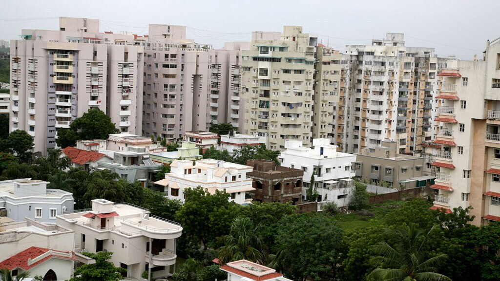 DB Realty To Issue Another 5 Crore Convertible Warrants To New ...