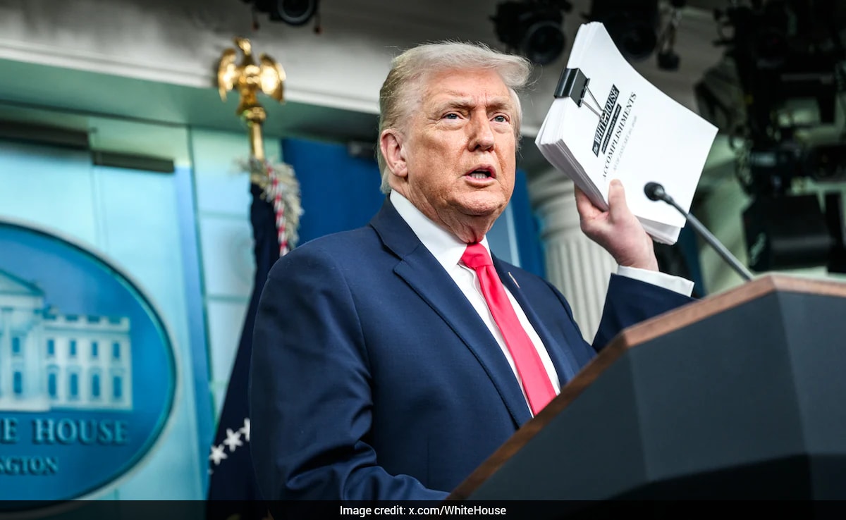 Video: Donald Trump Shows His Book Of Accomplishments, Then Throws It ...