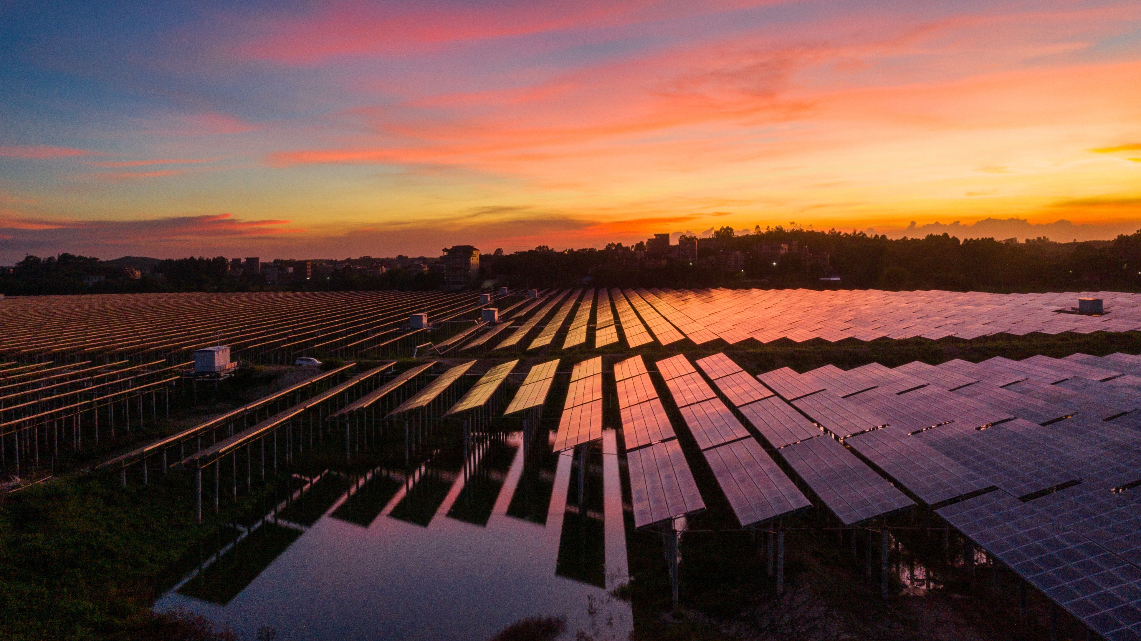 Hazoor Multi Projects Bags Rs 913 Crore Solar Power Project Contract ...