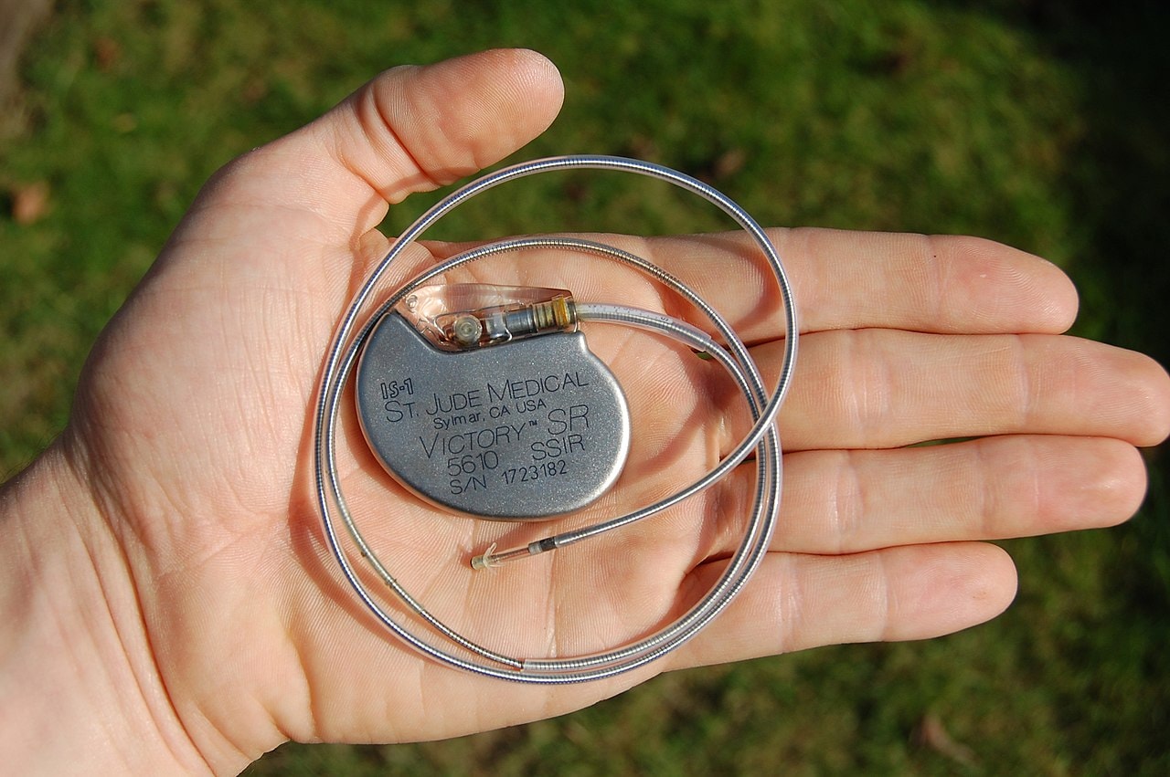 Abbott Launches Dual-Chamber Leadless Pacemaker System