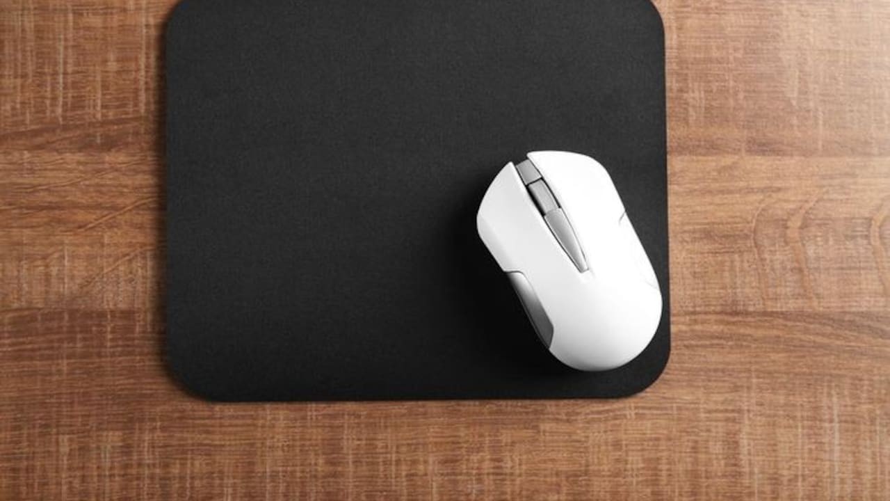 6 Heavy-Duty Mouse Pad Picks With Smooth Control - NDTV Shopping