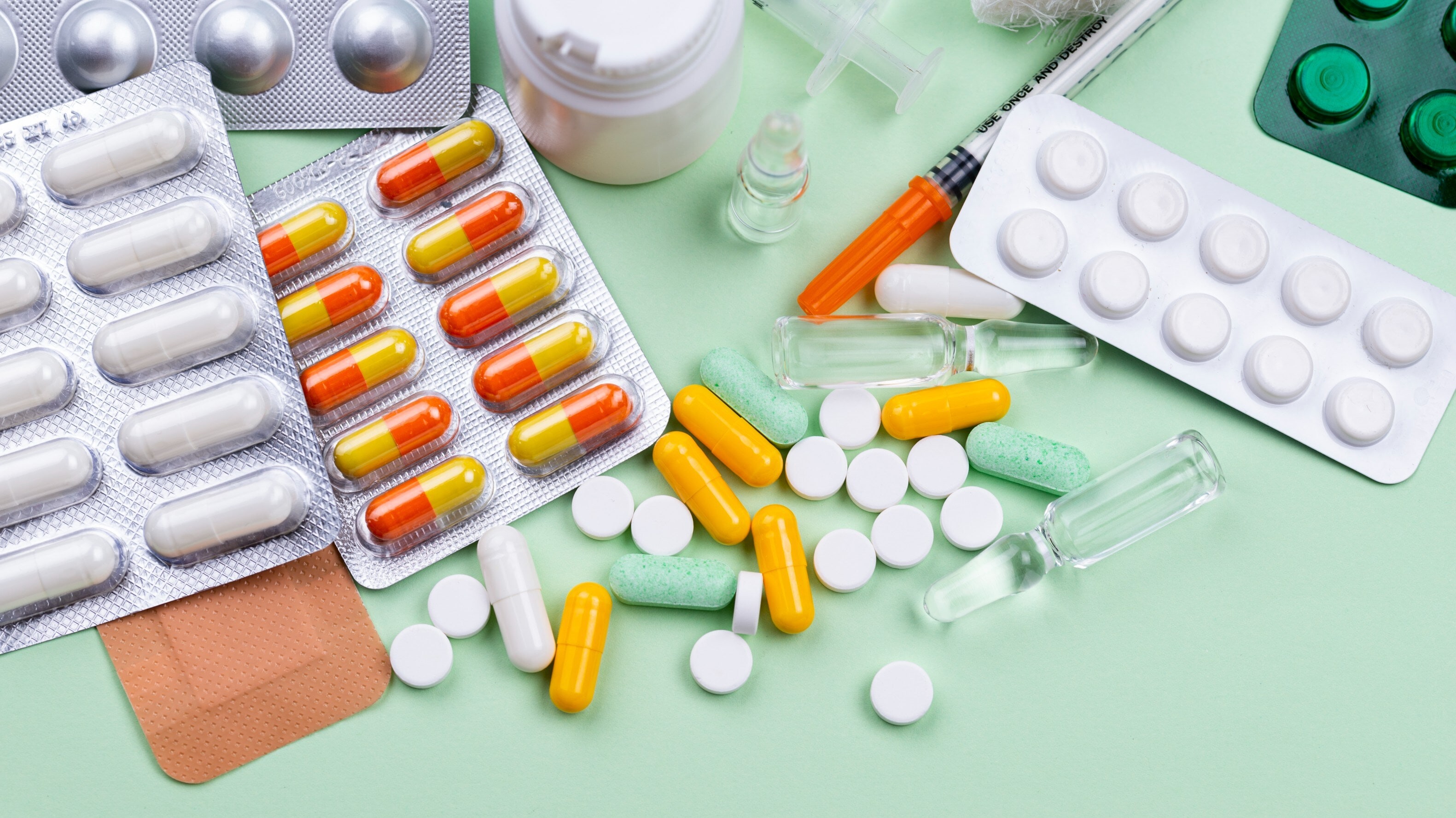 Emkay Initiates Coverage On IPCA Labs; Sees Strong Growth Ahead