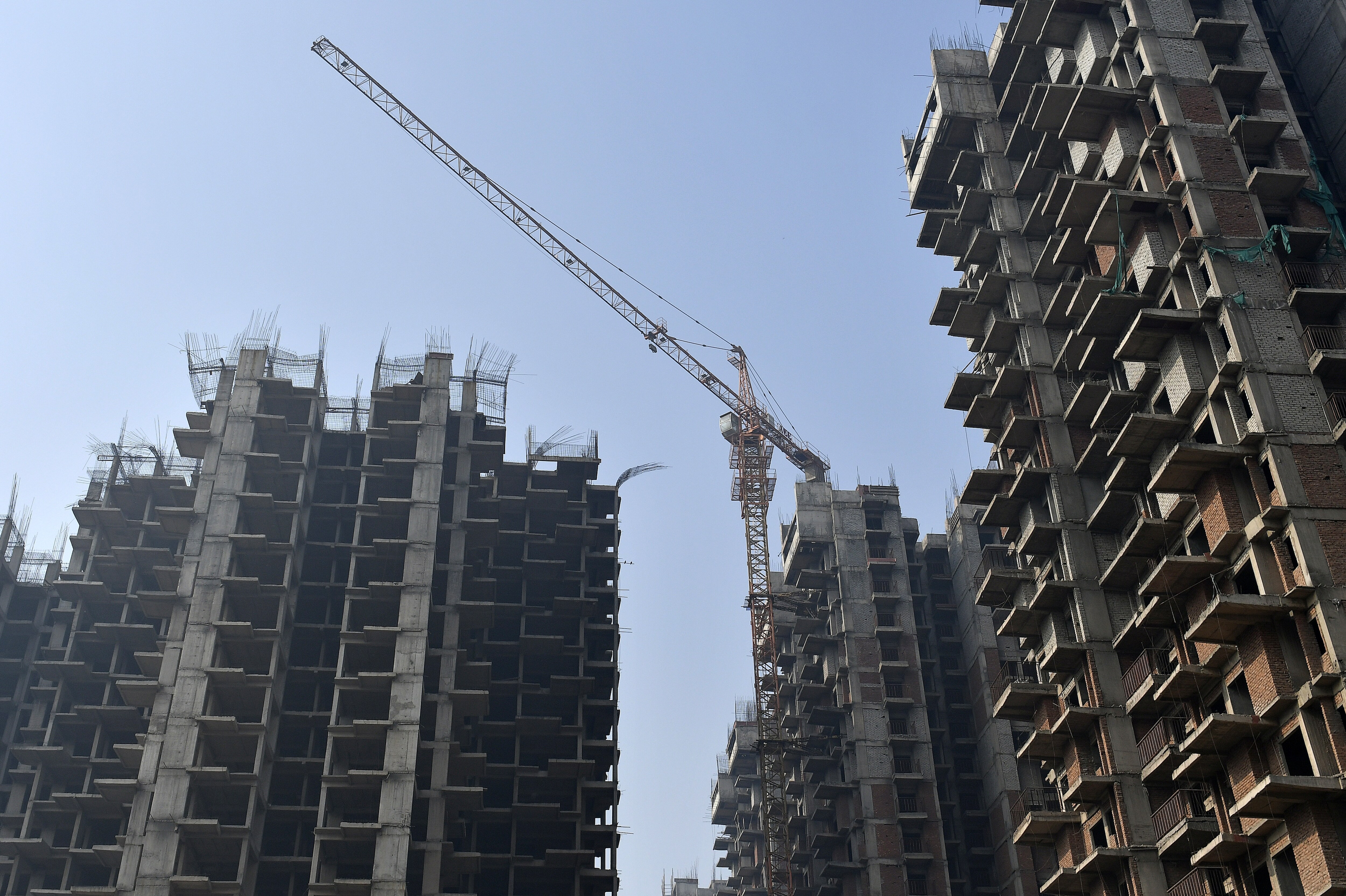 Amrapali Group Scam: Amrapali Group Entered Into ‘Sham Agreements’ With ...
