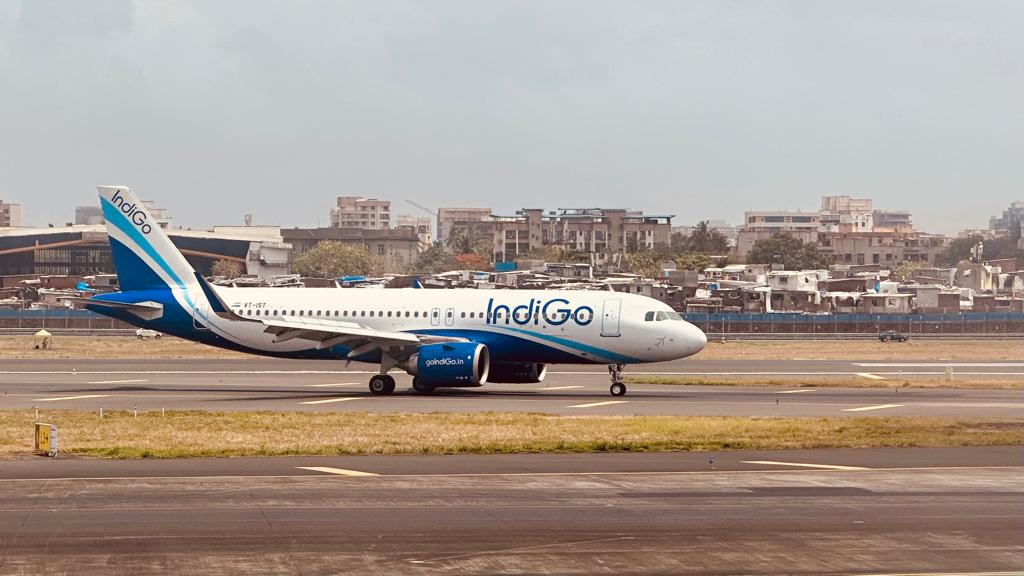 IndiGo Flight Takes Off Right As It Touched Ground In Patna Due To ...