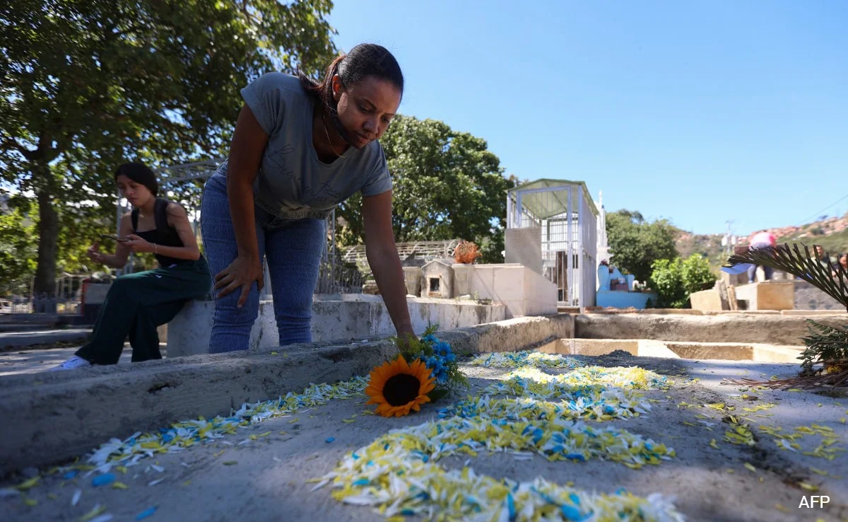 "He Died For His Country": Mother Of 18-Year-Old Killed In US Maduro ...