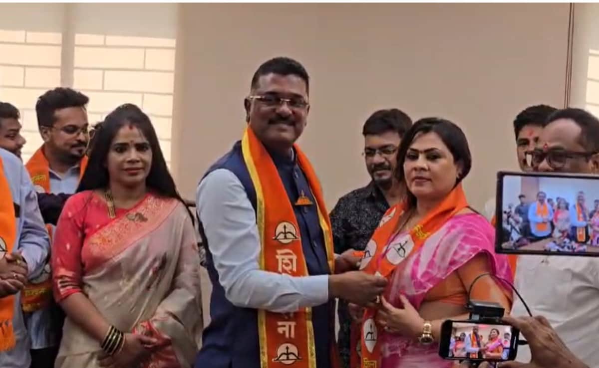 Mira-Bhayandar Politics: Huge Blow to BJP as Former Corporators Join ...