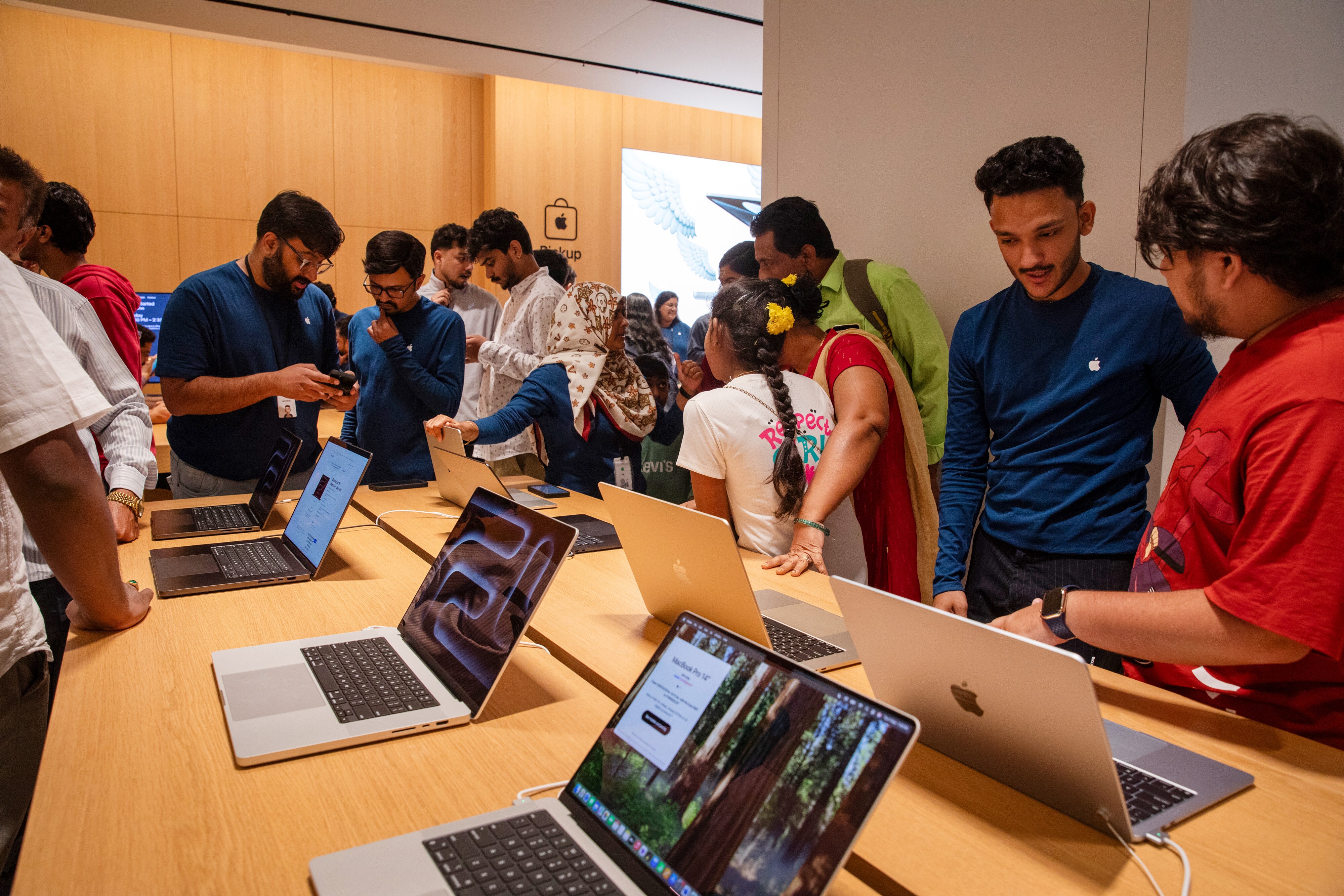 Apple’s India Sales Hit Record $9 Billion After Big Retail Push