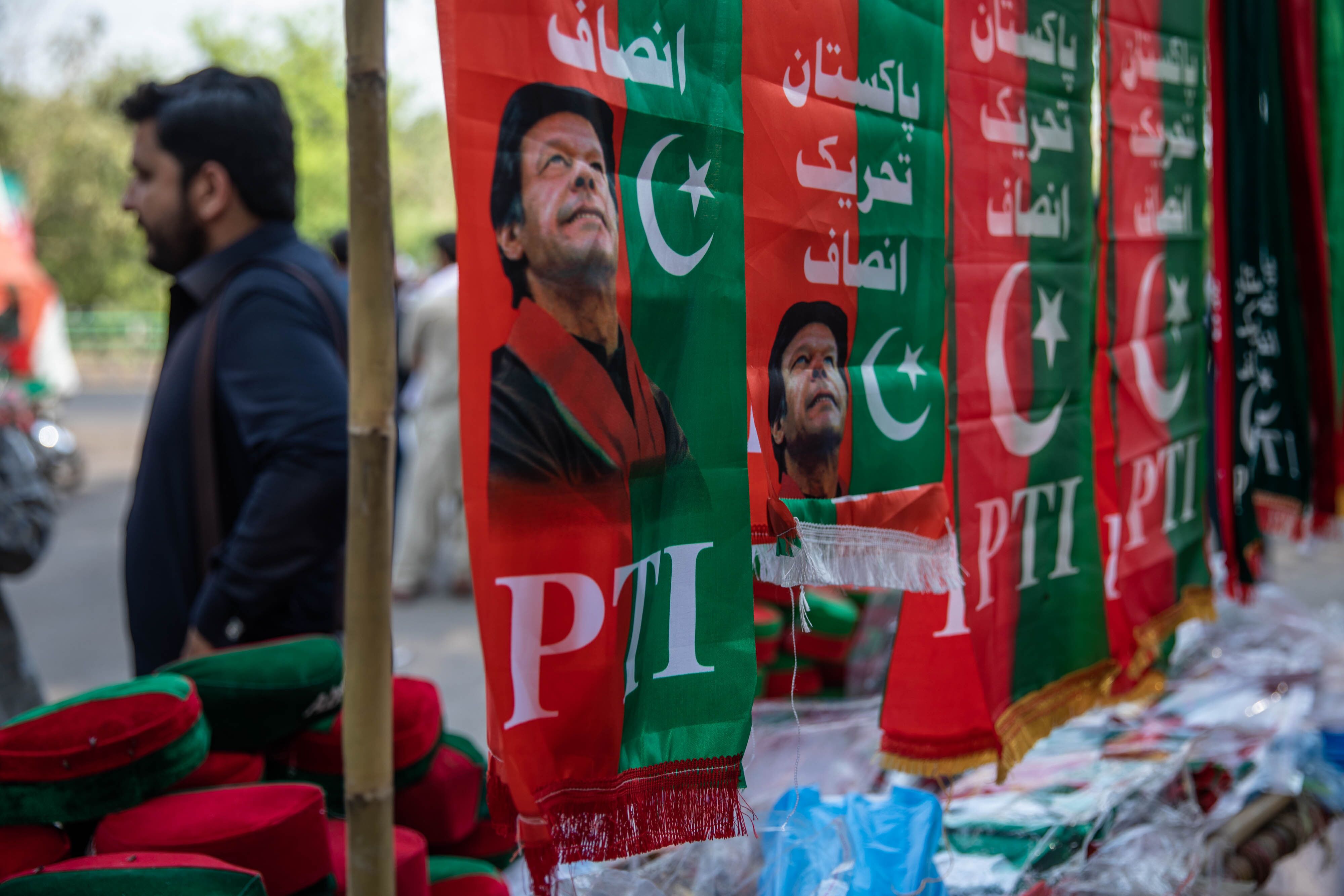 Imran Khan’s Party Vows to Fight Election Despite Effective Ban