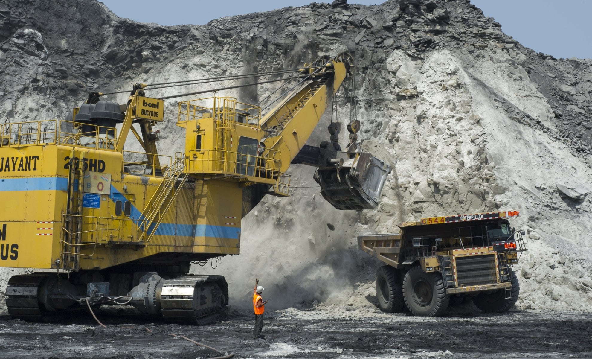 Coal Ministry Will Fulfill 874 MN Tonnes Coal Requirement For Power ...