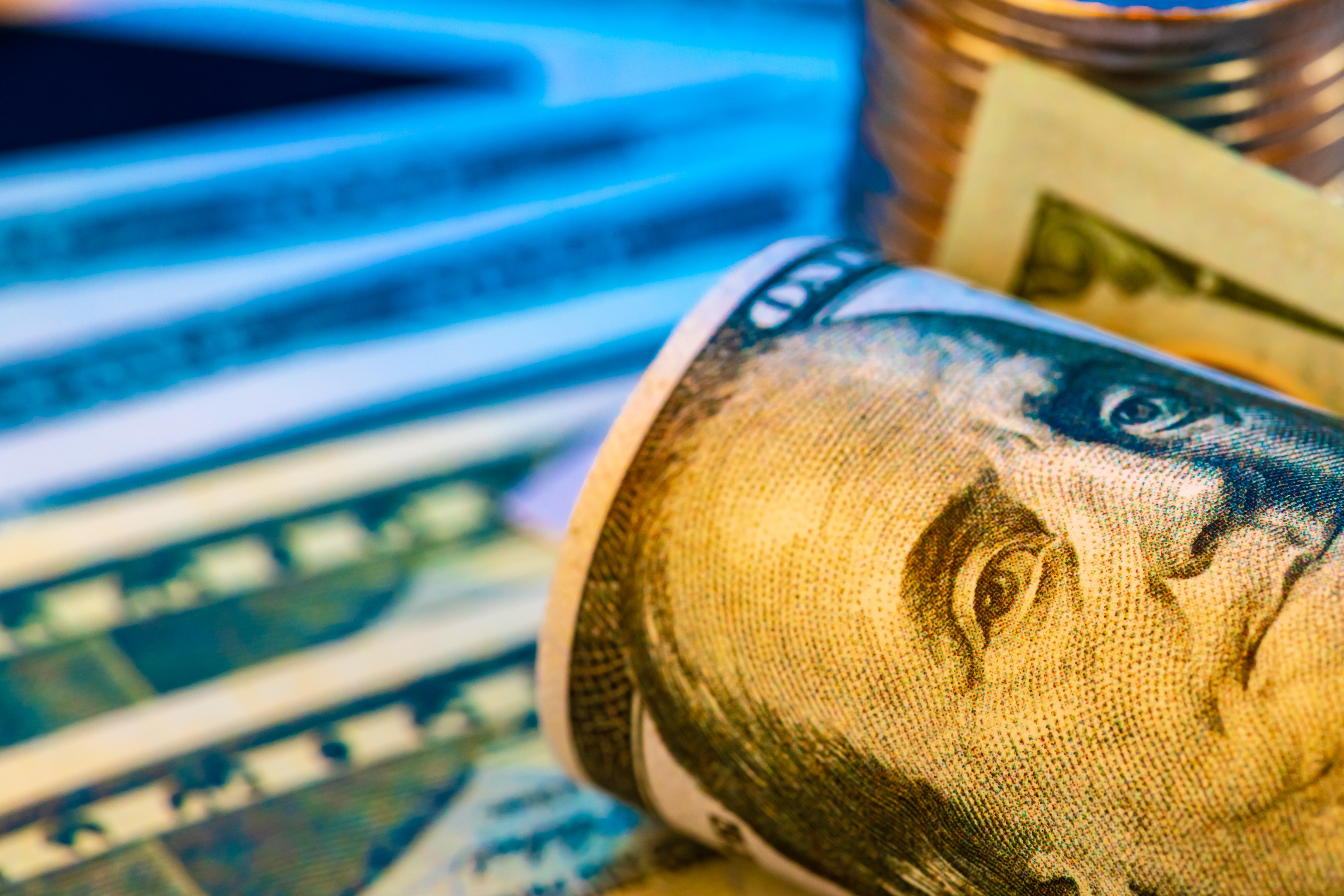 India's Forex Reserves Falls For Second Straight Week To $696.67 Billion