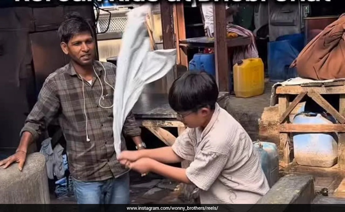 Korean Mother Takes Children To Mumbai's Dhobi Ghat To Teach Value Of ...