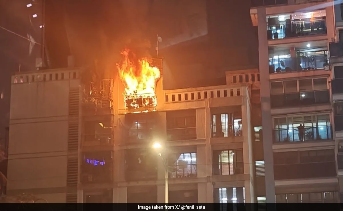 Fire Breaks Out In Residential Building In Mumbai's Bandra, None Hurt