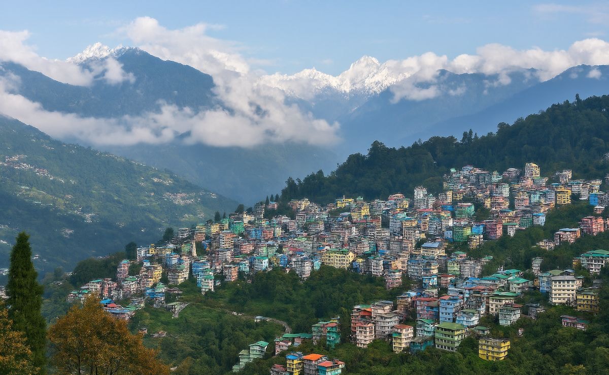 Gangtok Trip On A Budget: How To Explore Sikkim's Capital Under Rs 25,000