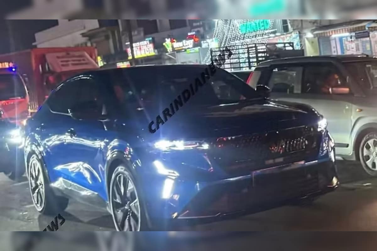 Renault Rafale Spotted In India- Next In Line After Duster?