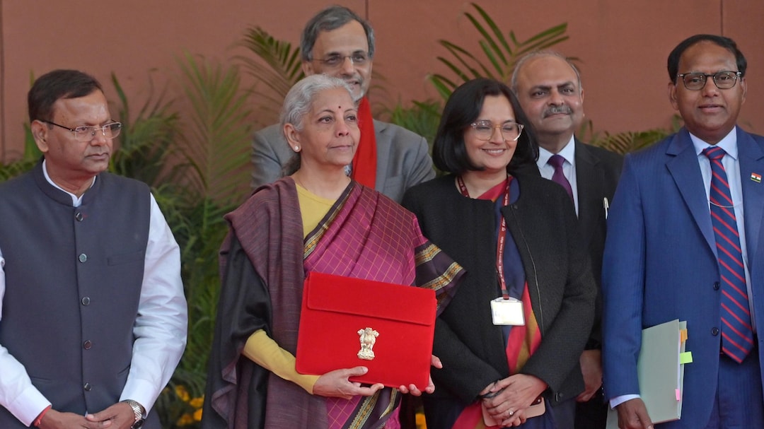 Budgets IT Tax Framework Overhaul To Reduce Litigation, Boost India's ...