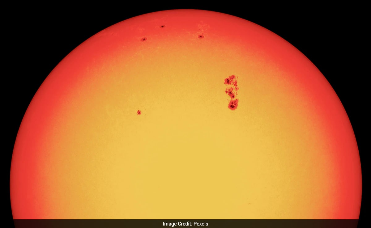 Scientists Reveal Powerful Solar Flare Behind South Pacific Radio Blackouts