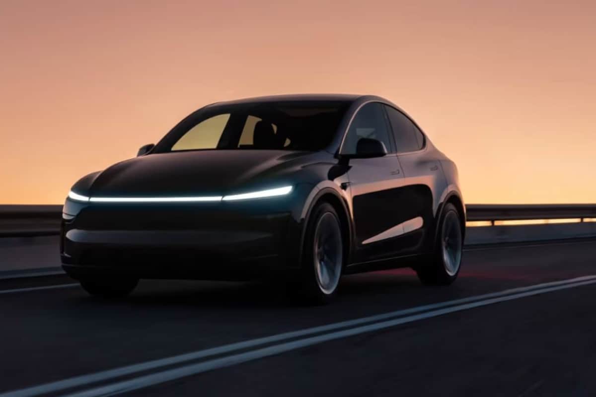 Tesla Model Y Switch & Save Program: Rs 3 Lakh Exchange Incentive On ...