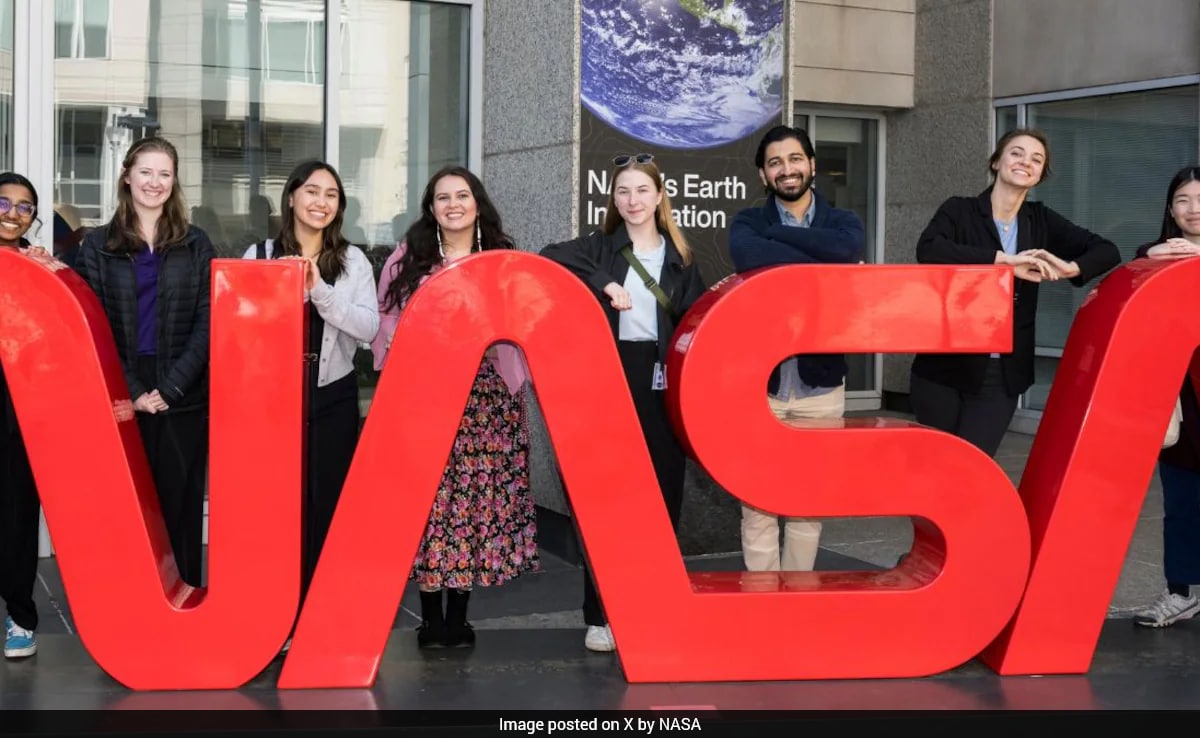 Want To Work At NASA? College Students Can Apply For Paid Internships ...