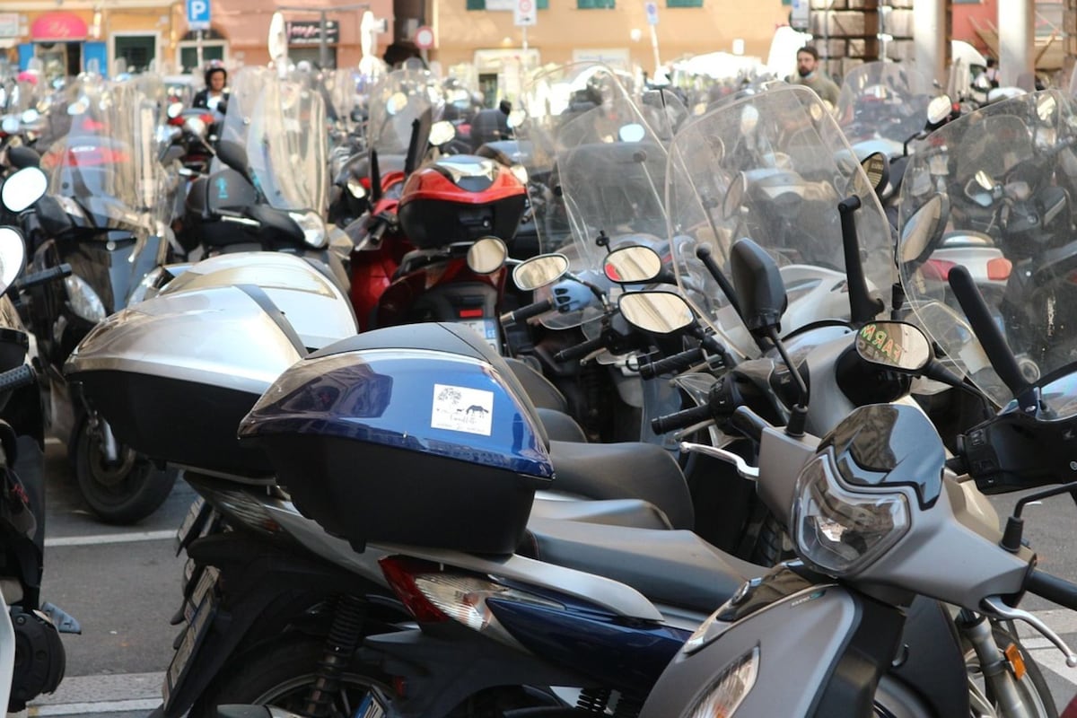 Uttar Pradesh Is India's Biggest Two-Wheeler Market In Q3 FY25-26