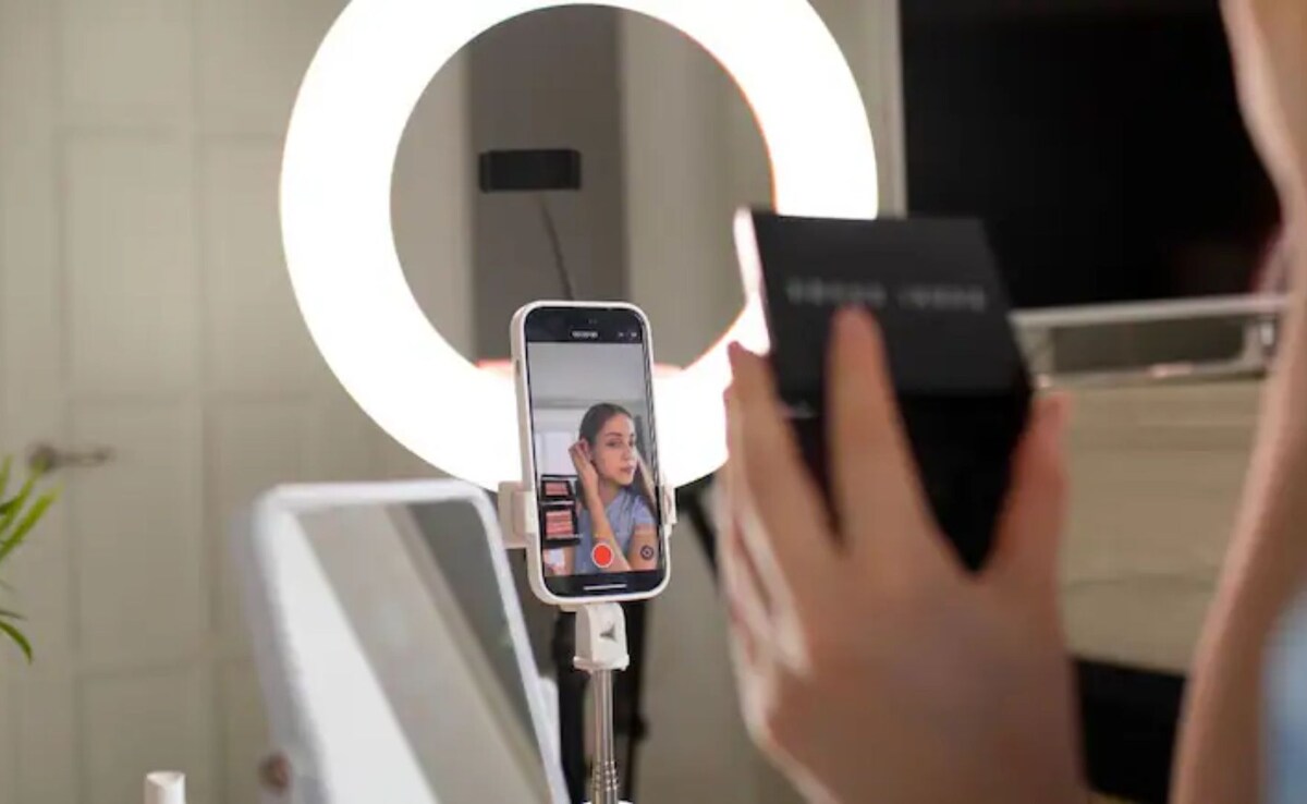 Women Dies Making Instagram Reel Fake Reel Tragedy What Exactly happened