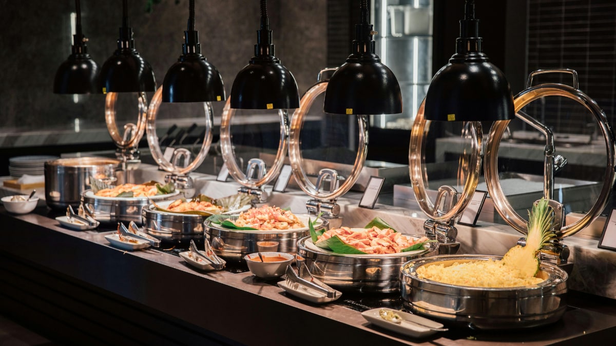 8 Types Of People You Spot At An Indian Buffet: Which One Are You ...