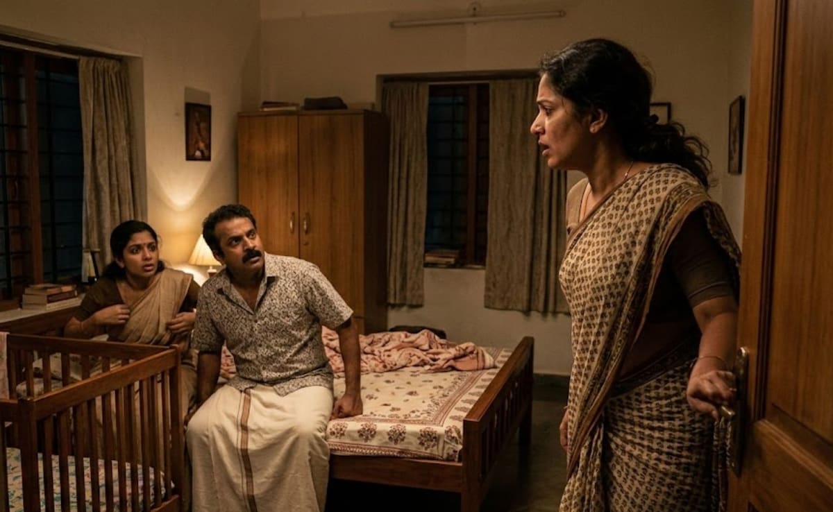 Kerala Minister KB Ganesh Kumar Bedroom Scandal: Wife Claims Catching ...
