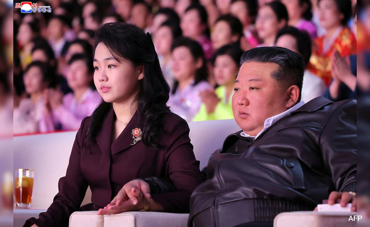 Kim Jong Un Praises 'Physically Weak, Strong-Willed' North Korean Women ...