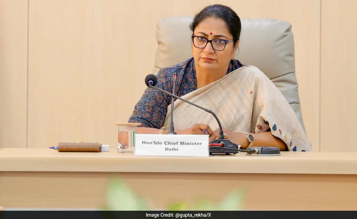 Delhi Warns Private Schools: No Forced Buys Of Books, Uniforms ...