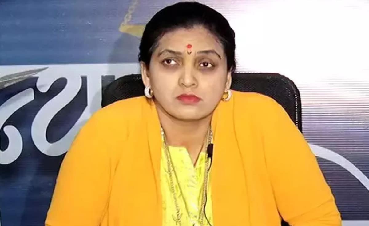 Pune NCP Leader Rupali Thombare Accuses Journalists of Conspiracy at ...