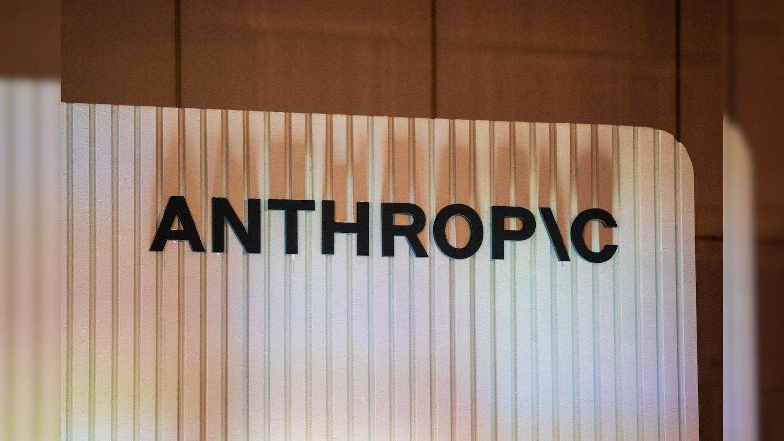 Anthropic Flags Risks Of Humans Losing Control Over AI Systems, Urges ...