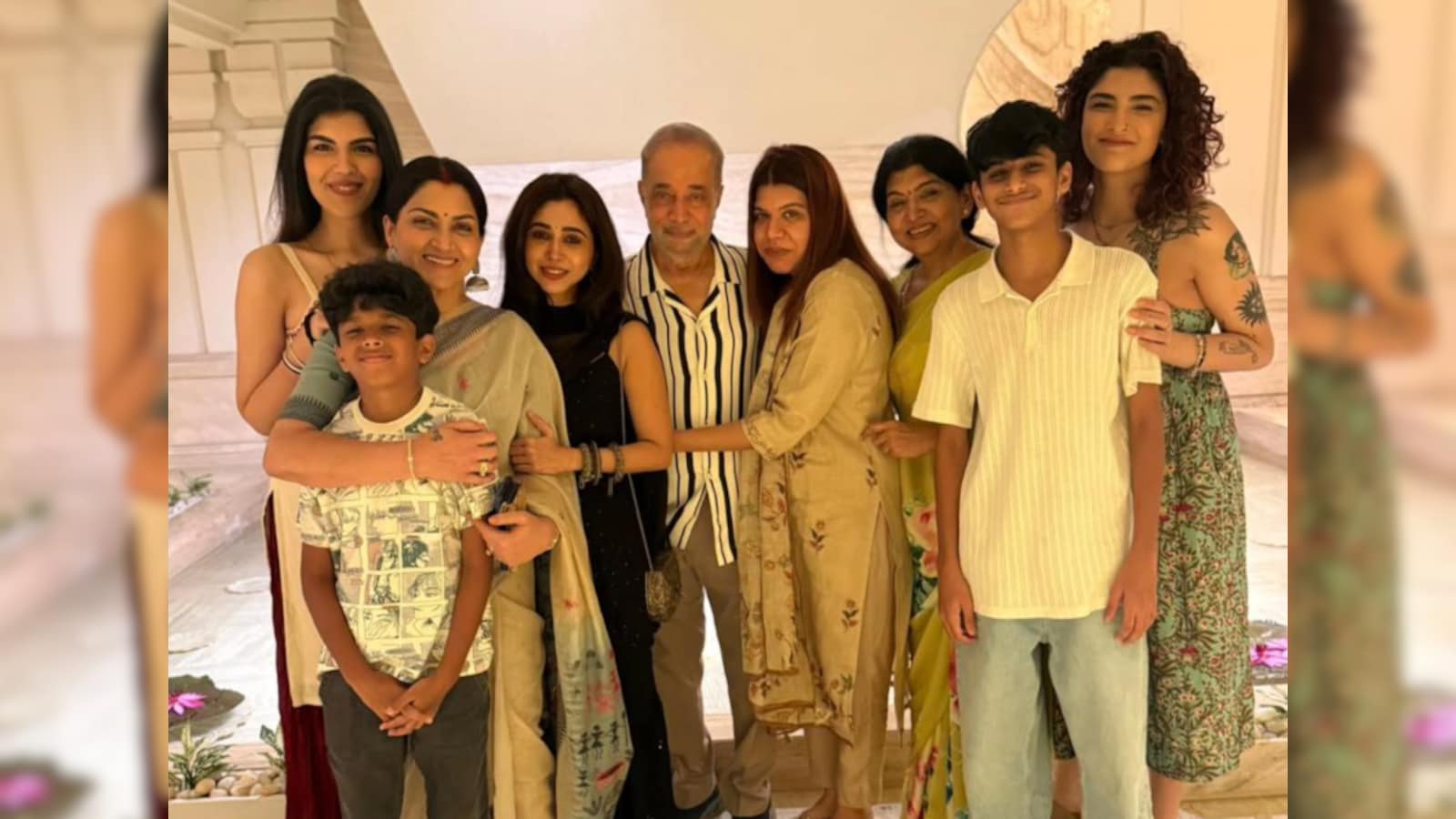 Khushbu Sundar Shares Photo With Aarti Ravi And Kids, Calls Them ...