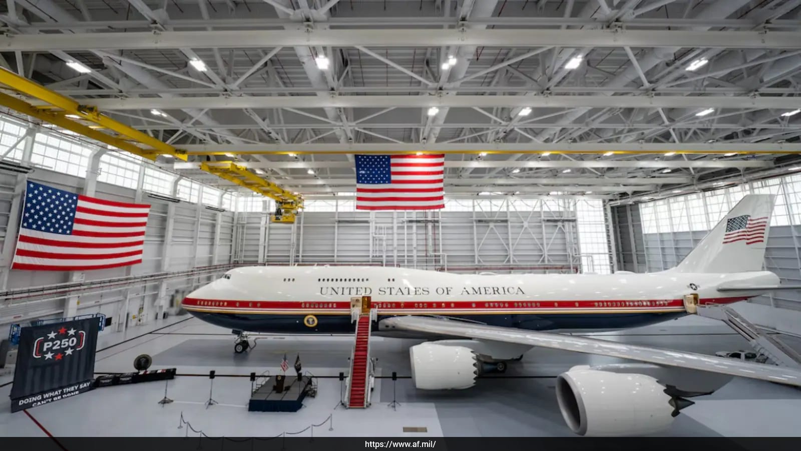 VC-25B Bridge aircraft All About Donald Trump's New Air Force One: A ...