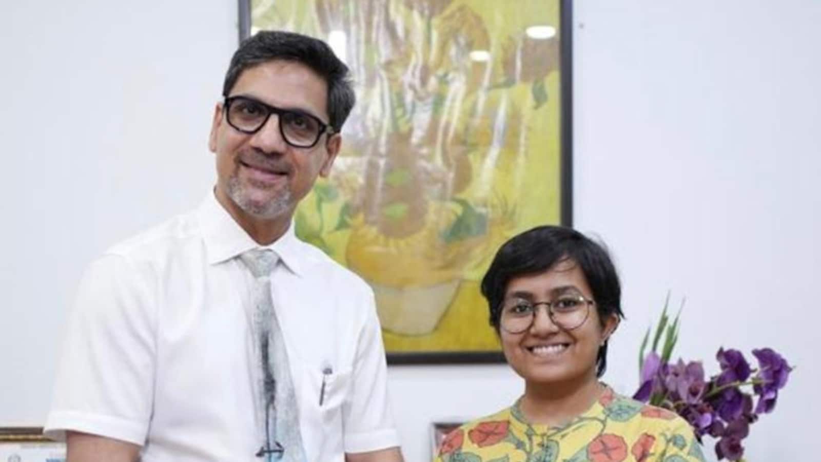 कॉक्लियर इम्प्लांट ने बदली जिंदगी, IIT बॉम्बे के बाद अब IIM बेंगलुरु ...