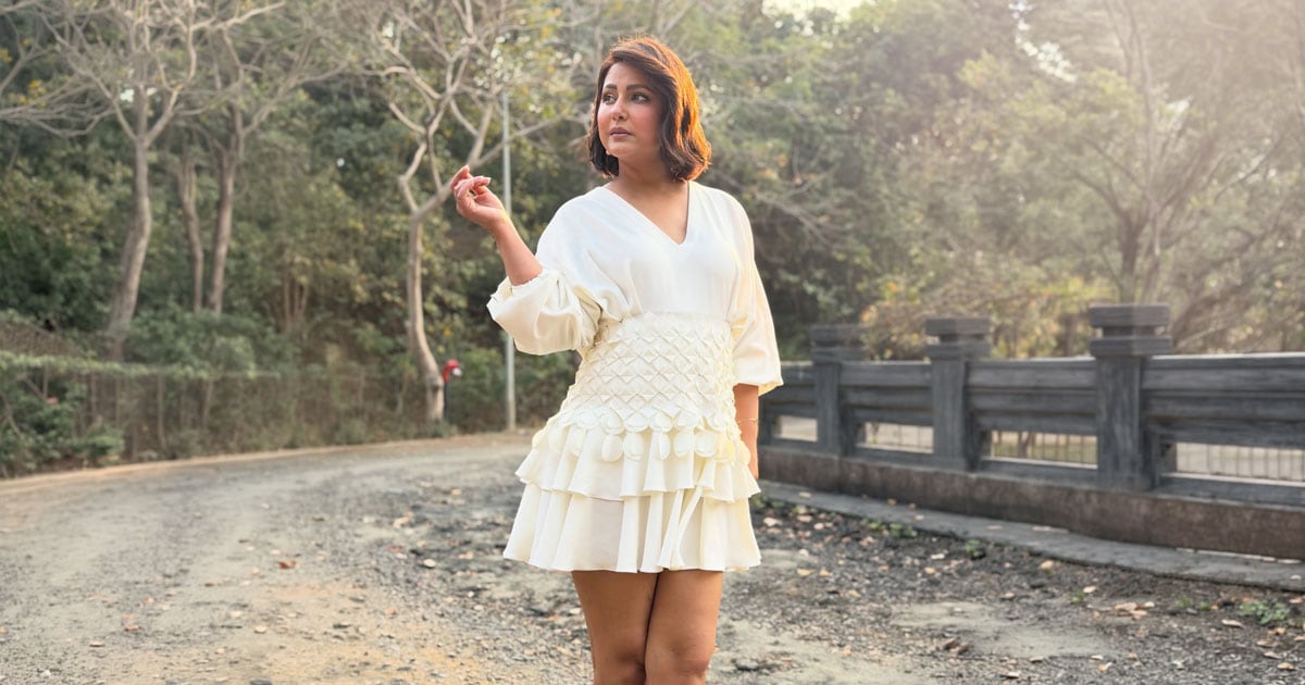 Hina Khan Nails Minimal Glam in Pretty White Outfit