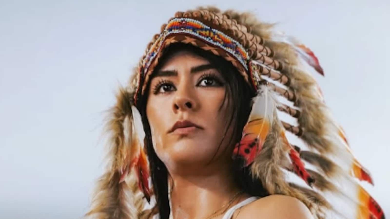 Mma Fighter Lucero Acosta Suffers Shocking Wardrobe Malfunction During