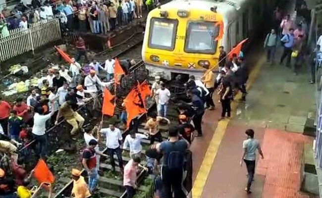 Mumbai Bandh: Mumbai Strike Over, Maratha Protesters Clash With Cops In ...