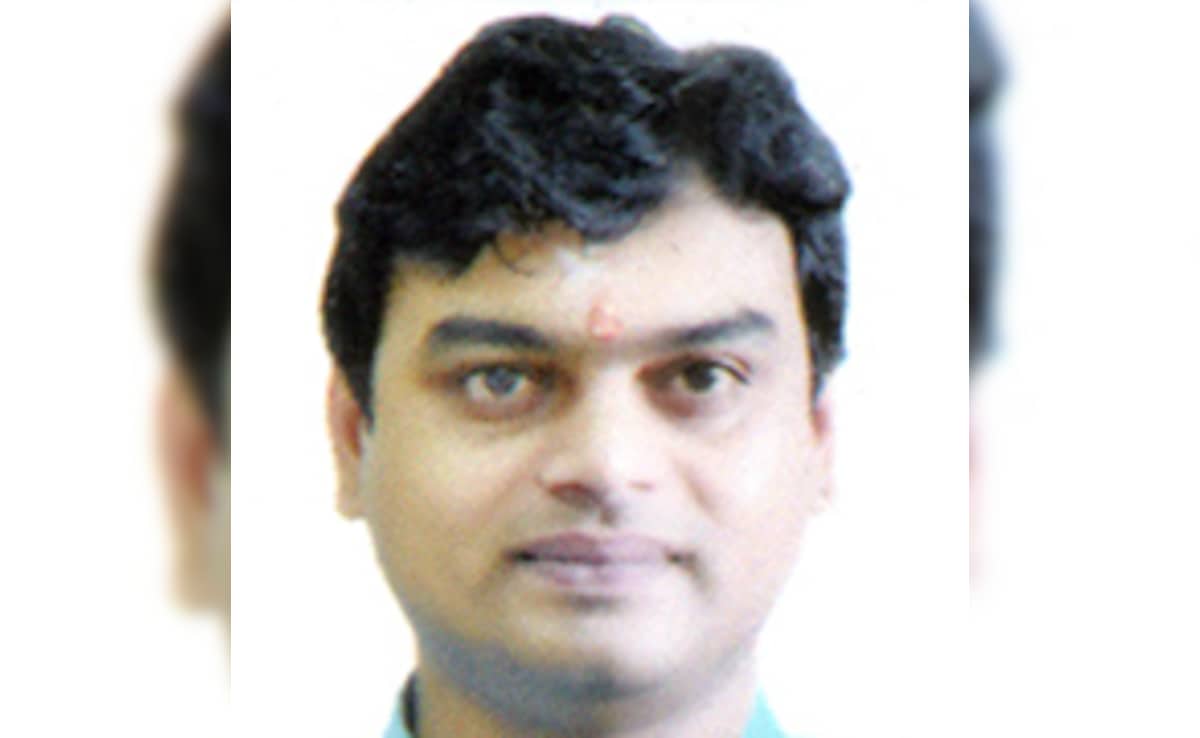 Yogesh (bapu) Babanrao Gholap , SSUBT Election Results LIVE: Latest ...