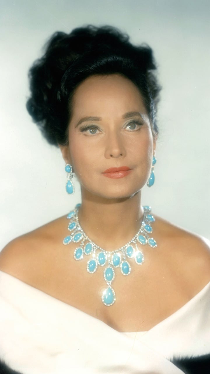 Merle Oberon Sister