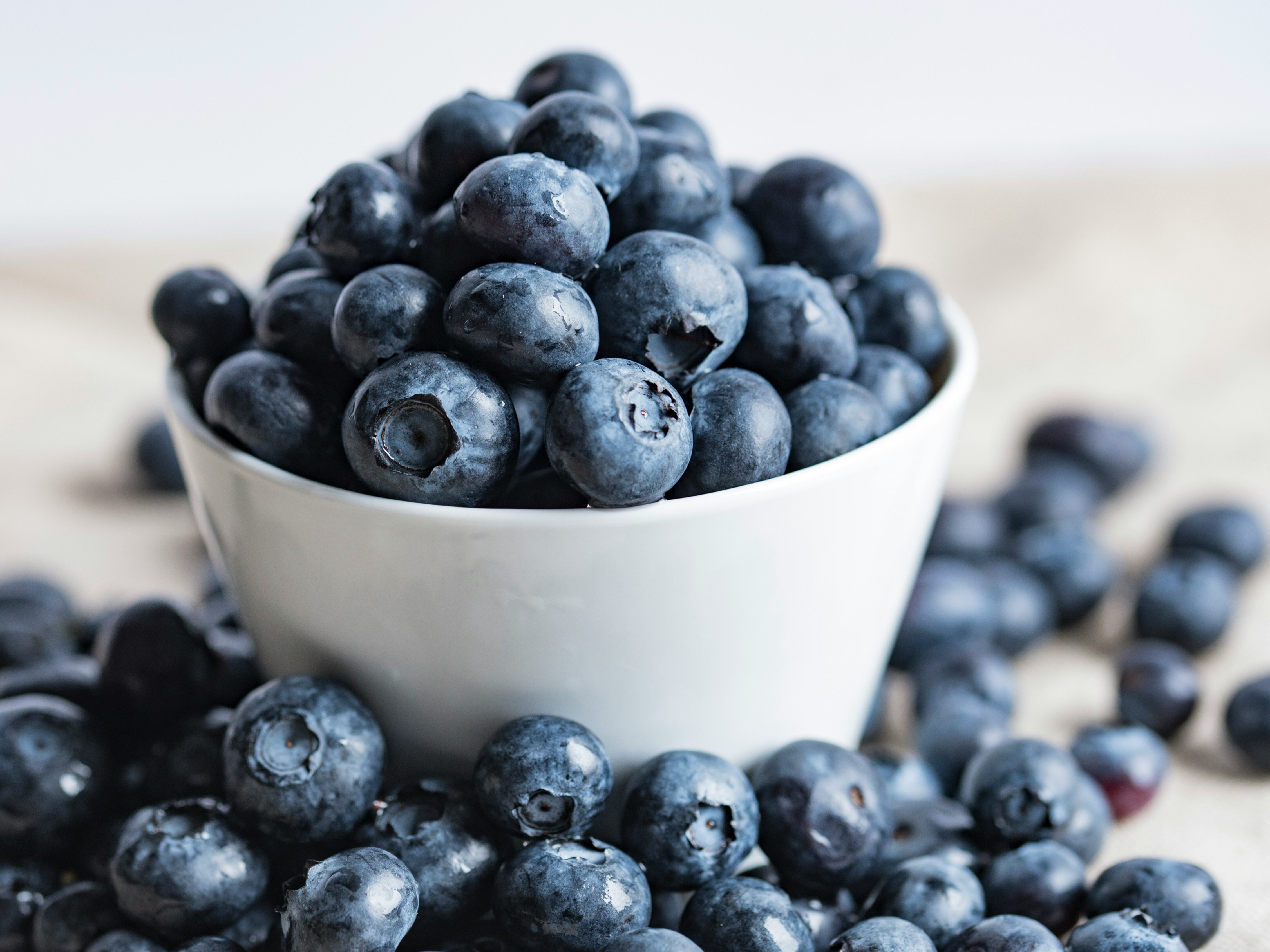 10 Superfoods To Improve Lung Health