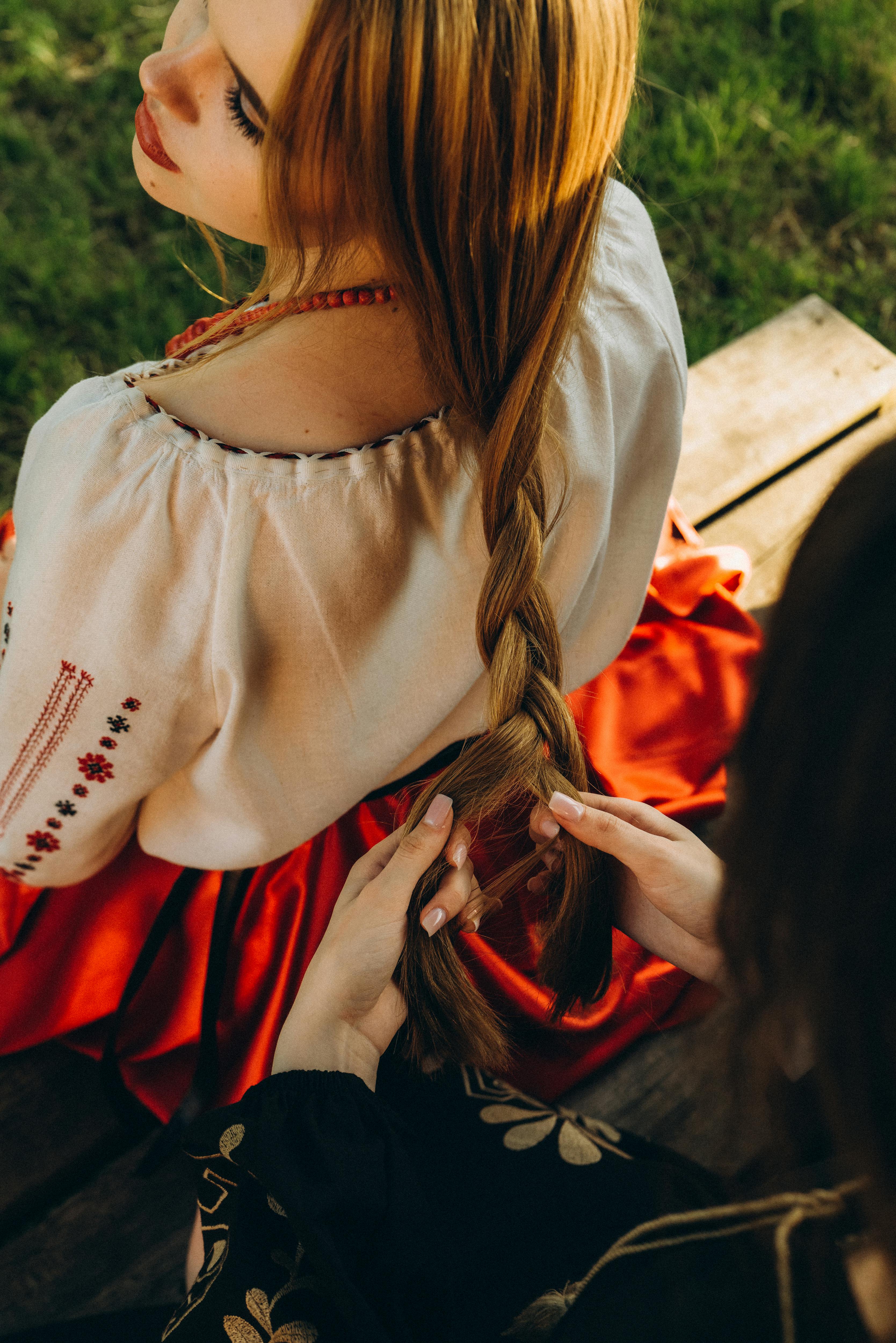 5 Summer Fruits For Hair Care